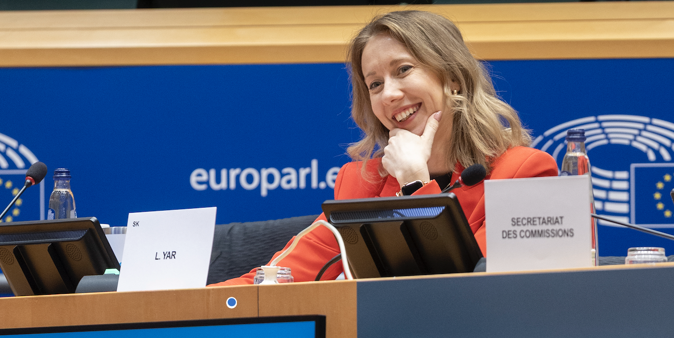 Europoslankyňa Lucia Yar zverejnila vtipné video z europarlamentu: Nie ...